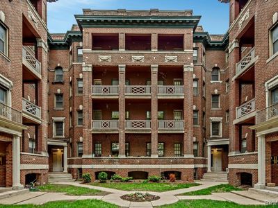 7409 2nd Ave #E2, Detroit, MI 48202 | MLS #20230038020 | Zillow