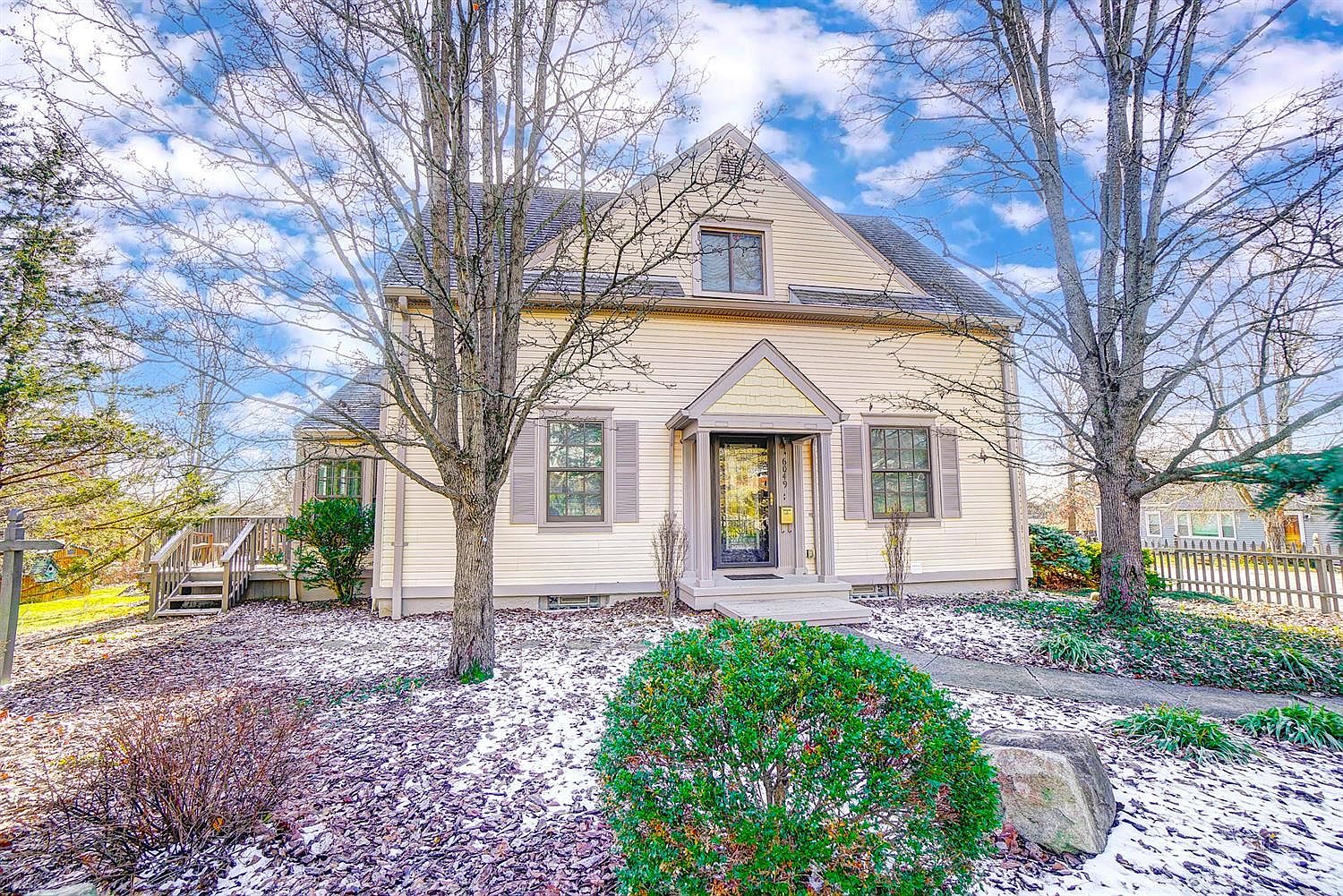 6049 Lockard Ave, Cincinnati, OH 45230 | Zillow