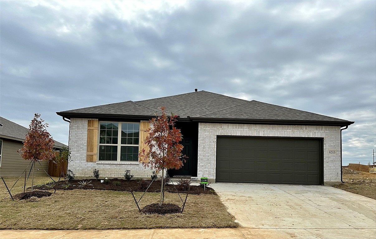 8213 Tomcat Trl, Godley, TX 76044 | Zillow