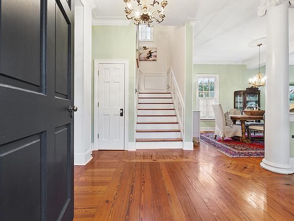 203 Broad St, Georgetown, SC 29440 | Zillow