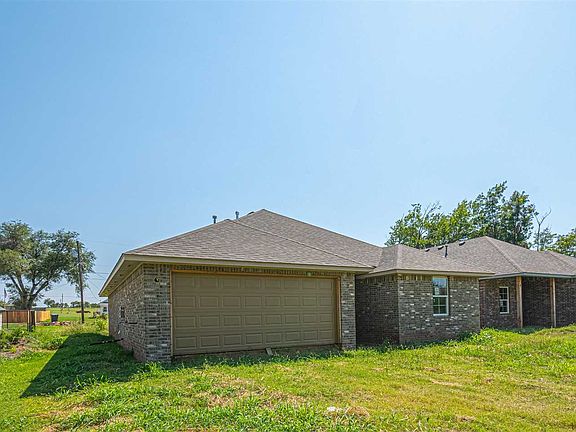 118 Cedar St, Perry, OK 73077 | MLS #128515 | Zillow