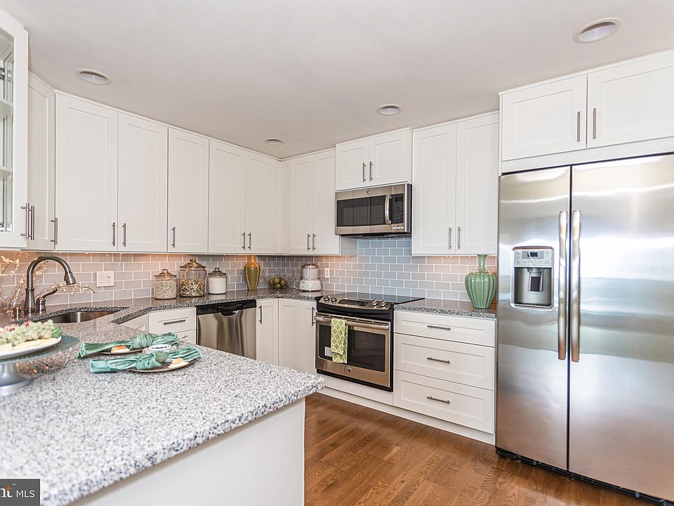 Residences At Dockside Condominiums - 717 S Columbus Blvd Philadelphia ...