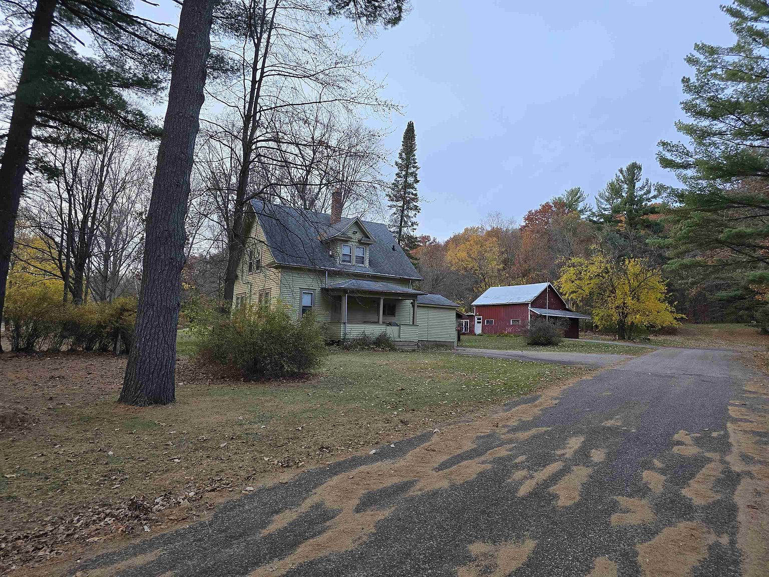 W2392 Prospect St, Poy Sippi, WI 54967 | MLS #50300247 | Zillow