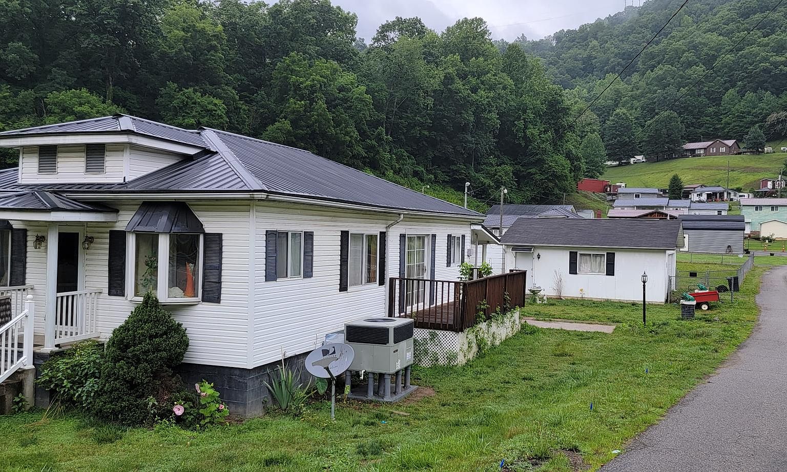 48 N Big Creek Rd, Sidney, KY 41564 | Zillow