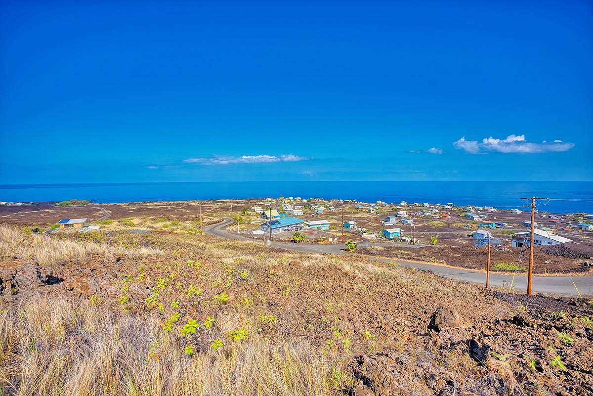 88-1938 Milolii Rd, Captain Cook, HI 96704 | MLS #708870 | Zillow