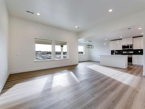 6163 W 30th Pl, Kennewick, WA 99337 | Zillow