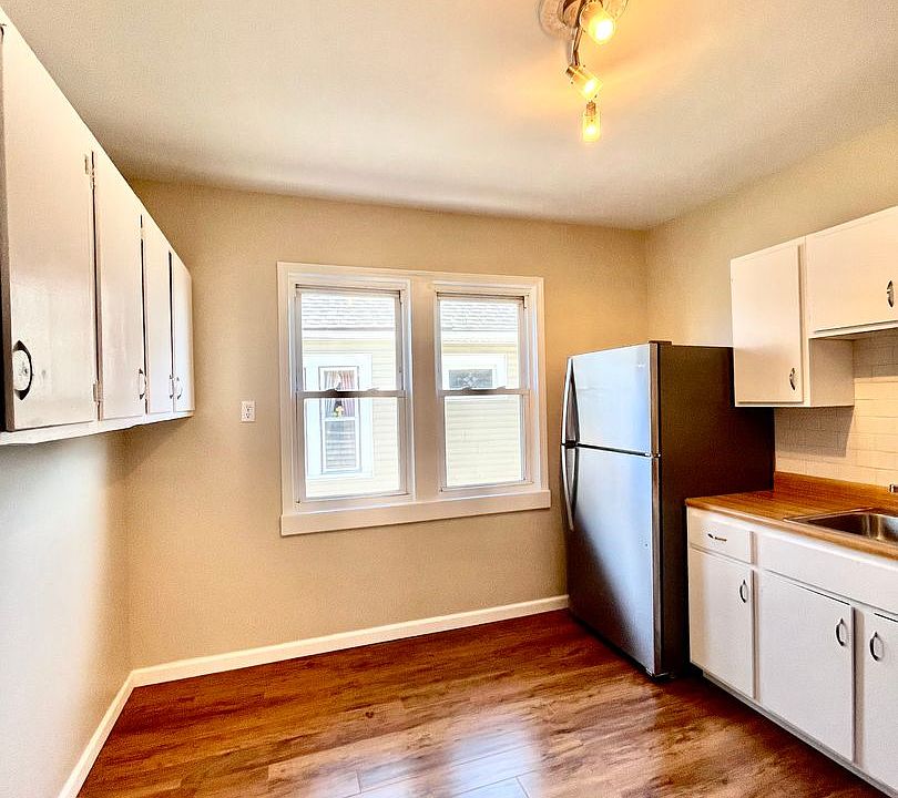 88 Rugby - 88 Rugby Rd Buffalo NY | Zillow