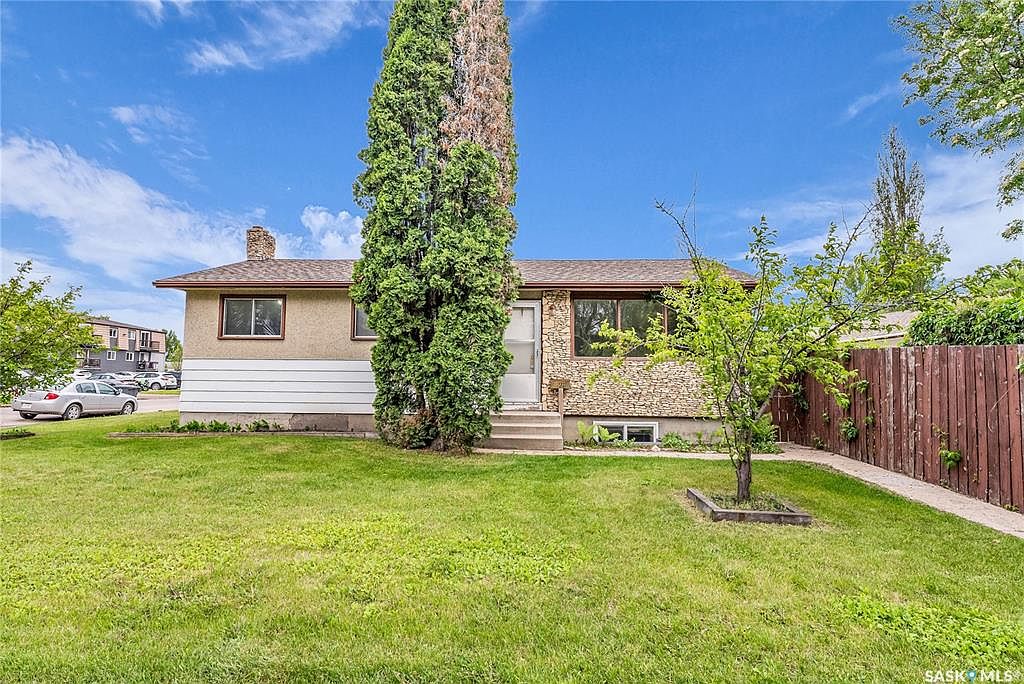 197 Acadia COURT, Saskatoon, SK S7H 4C4 | MLS #SK969223 | Zillow