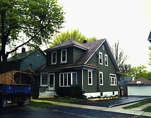 393 Windsor Ave, Stratford, CT 06497 | Zillow