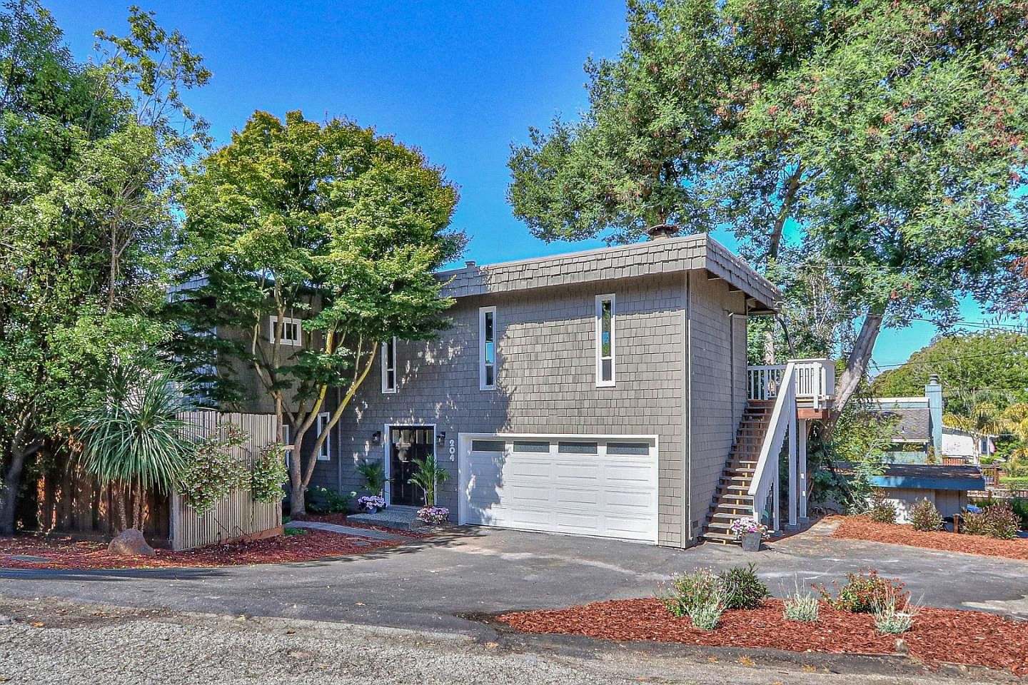 204 Highland Dr, Aptos, CA 95003 | MLS #ML81933479 | Zillow