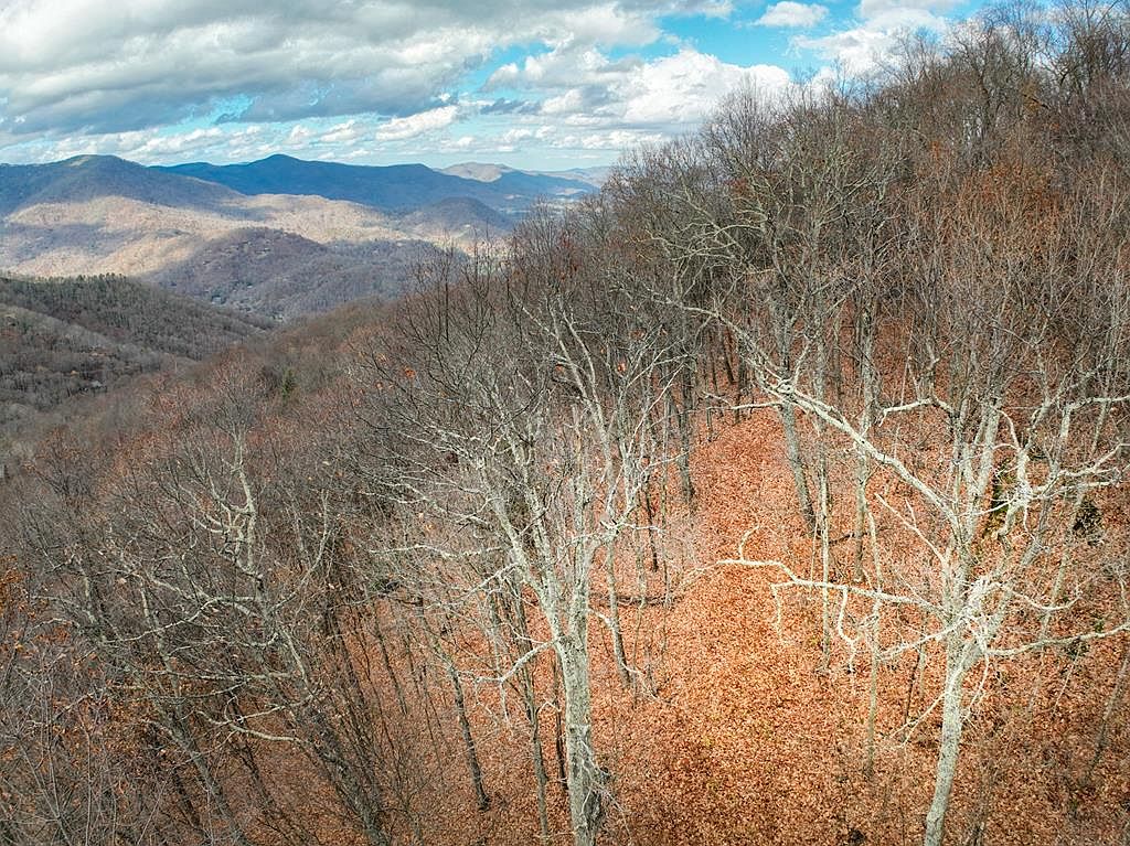 B8 Awohali Trl #B8, Maggie Valley, NC 28751 | Zillow