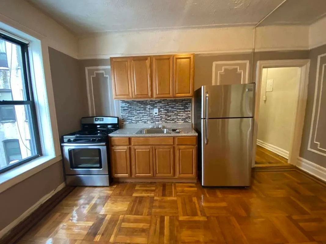 150 East 18th Street #2K in Prospect Park South, Brooklyn | StreetEasy