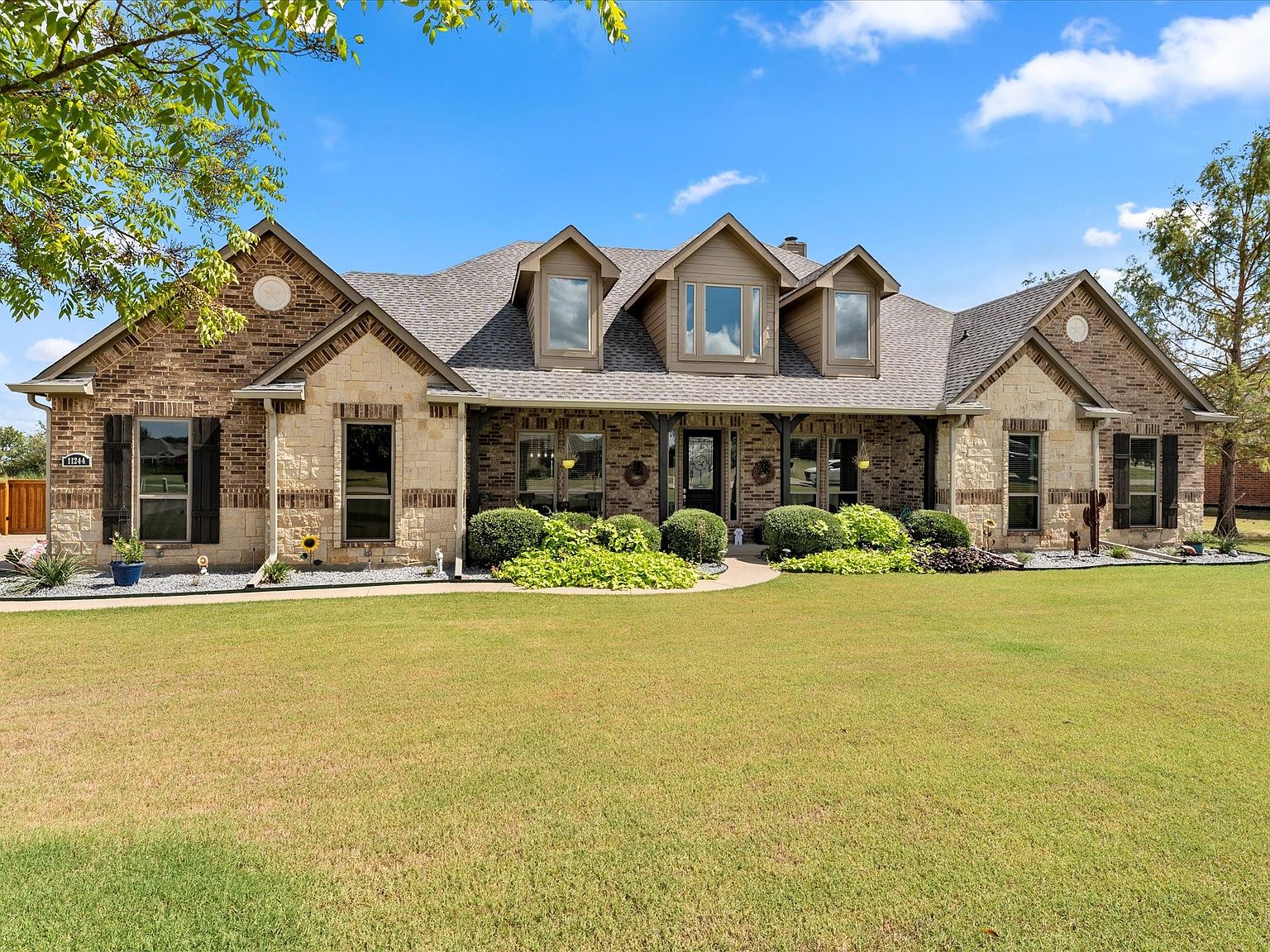 11244 S Emerald Ranch Ln, Forney, TX 75126 | MLS #20713237 | Zillow