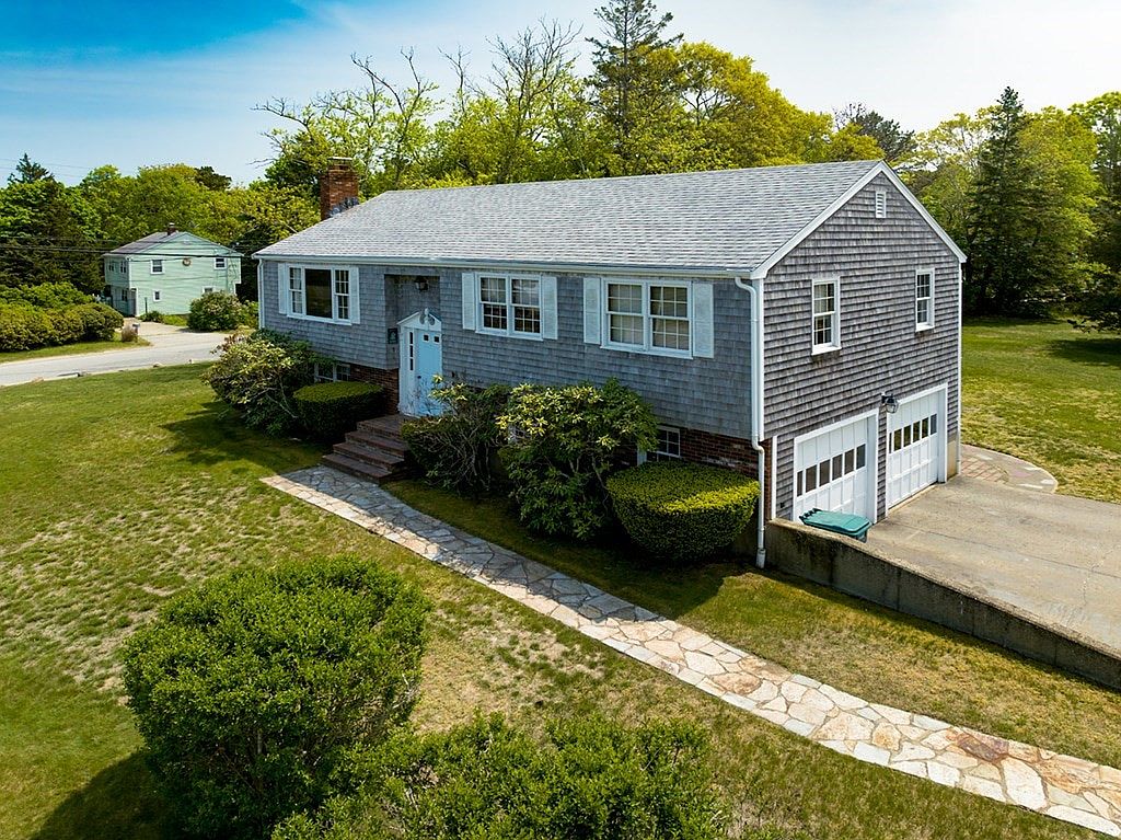 Plymouth Zillow Ma at Emma Wilhelm blog