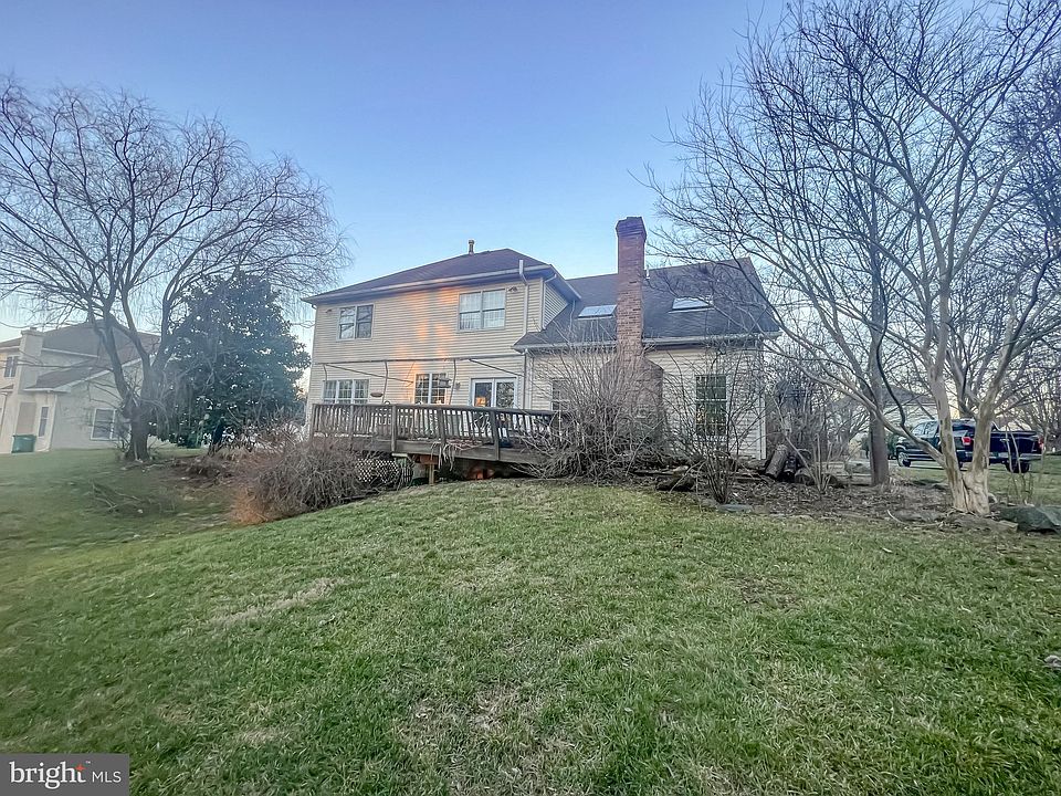 760 Heatherstone Dr, Berwyn, PA 19312 | MLS #PACT2038466 | Zillow