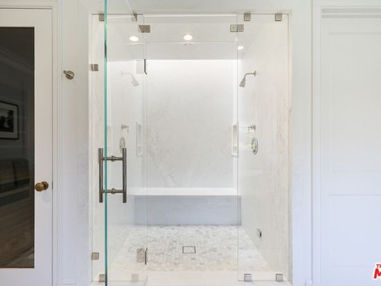 1007 Napoli Dr, Pacific Palisades, CA 90272 | MLS #21719400 | Zillow