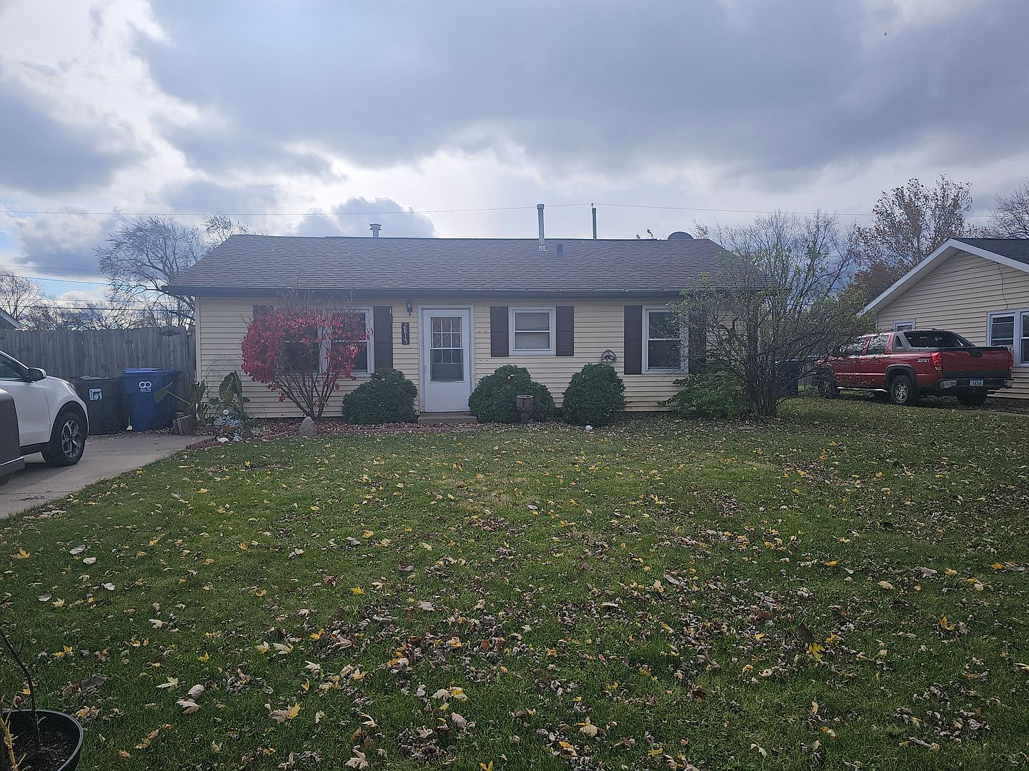 2815 W 70th St, Davenport, IA 52806 | Zillow