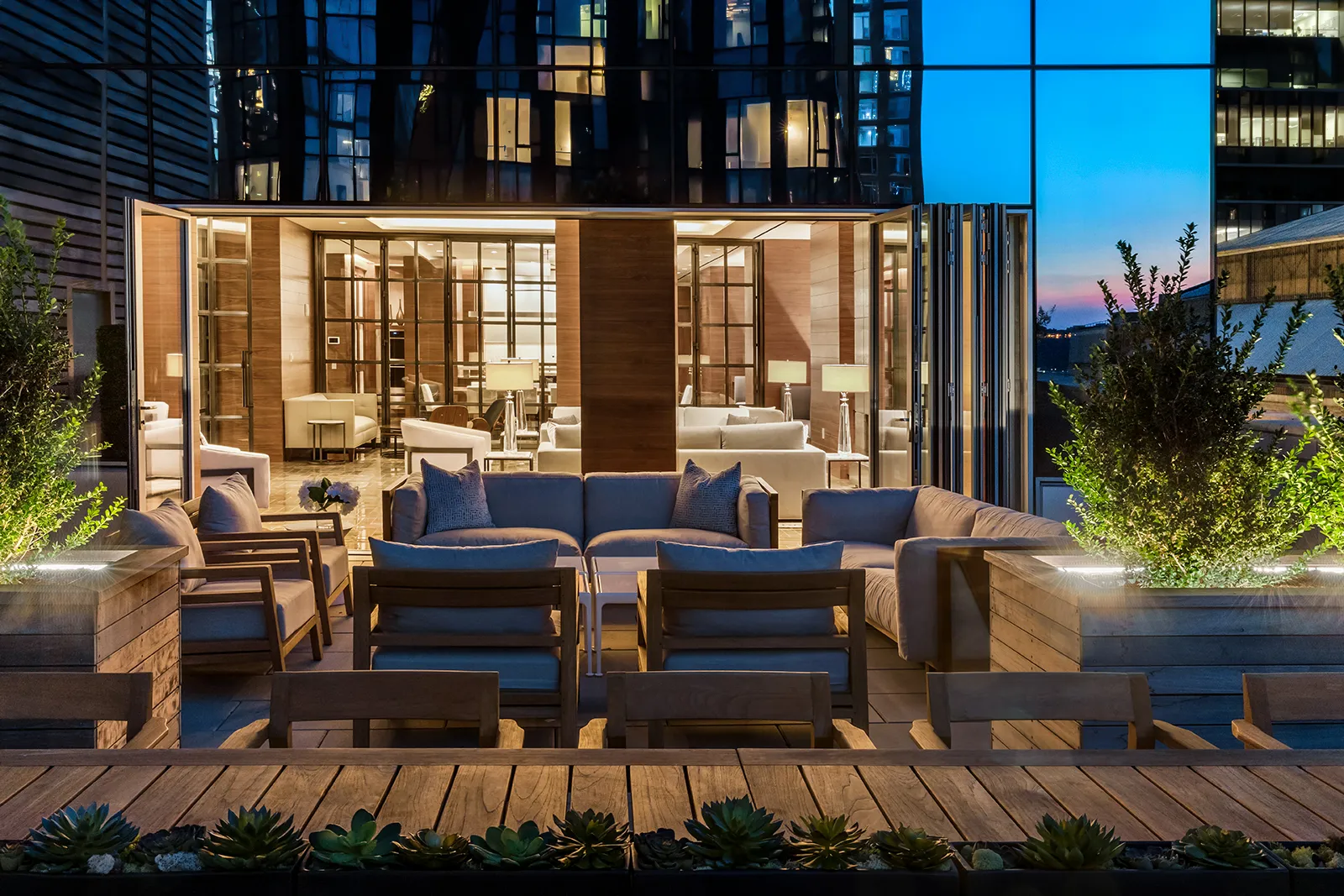 One West End at 1 West End Avenue in Lincoln Square : Sales, Rentals ...