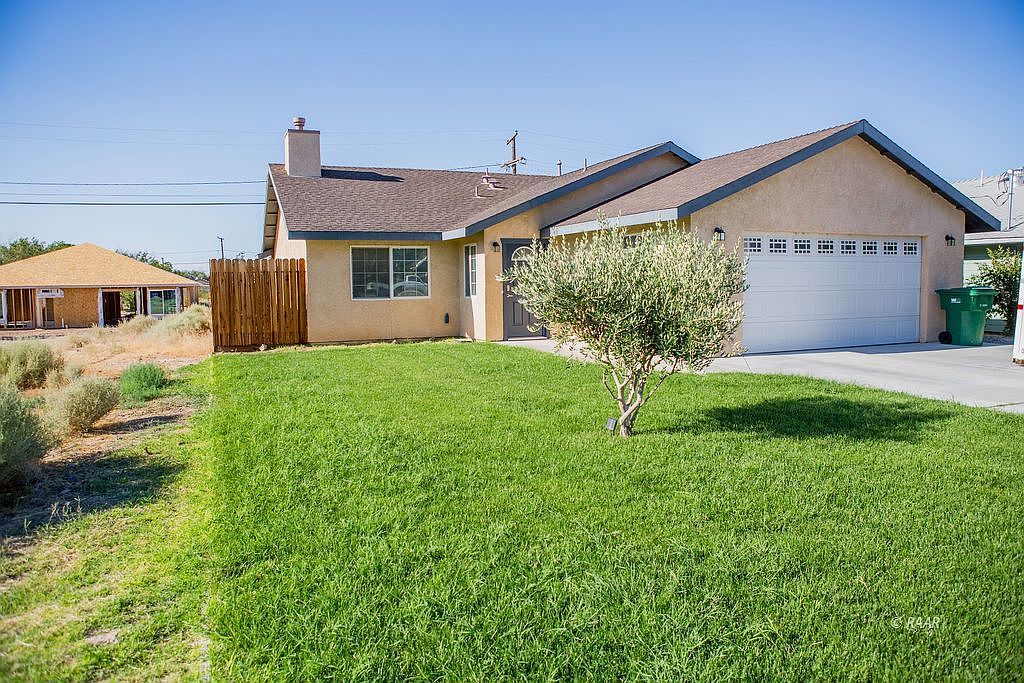 1032 W Saint George Ave, Ridgecrest, CA 93555 | Zillow