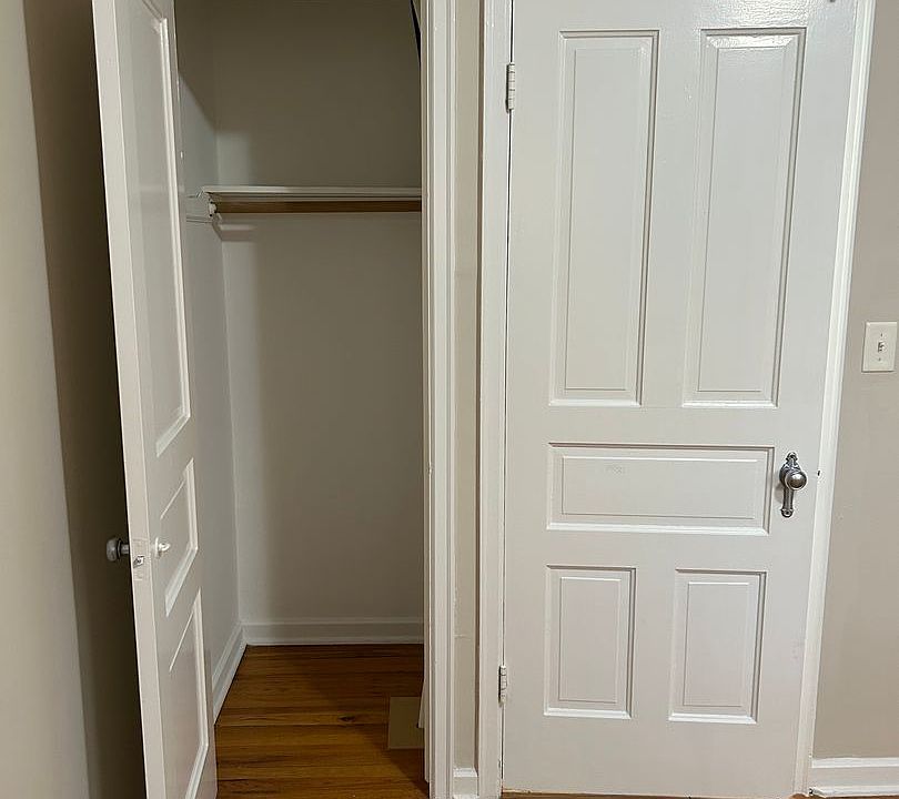 Hillside Court Apartments (306 N. 31st Ave.) - 306 N 31st Ave Omaha NE ...