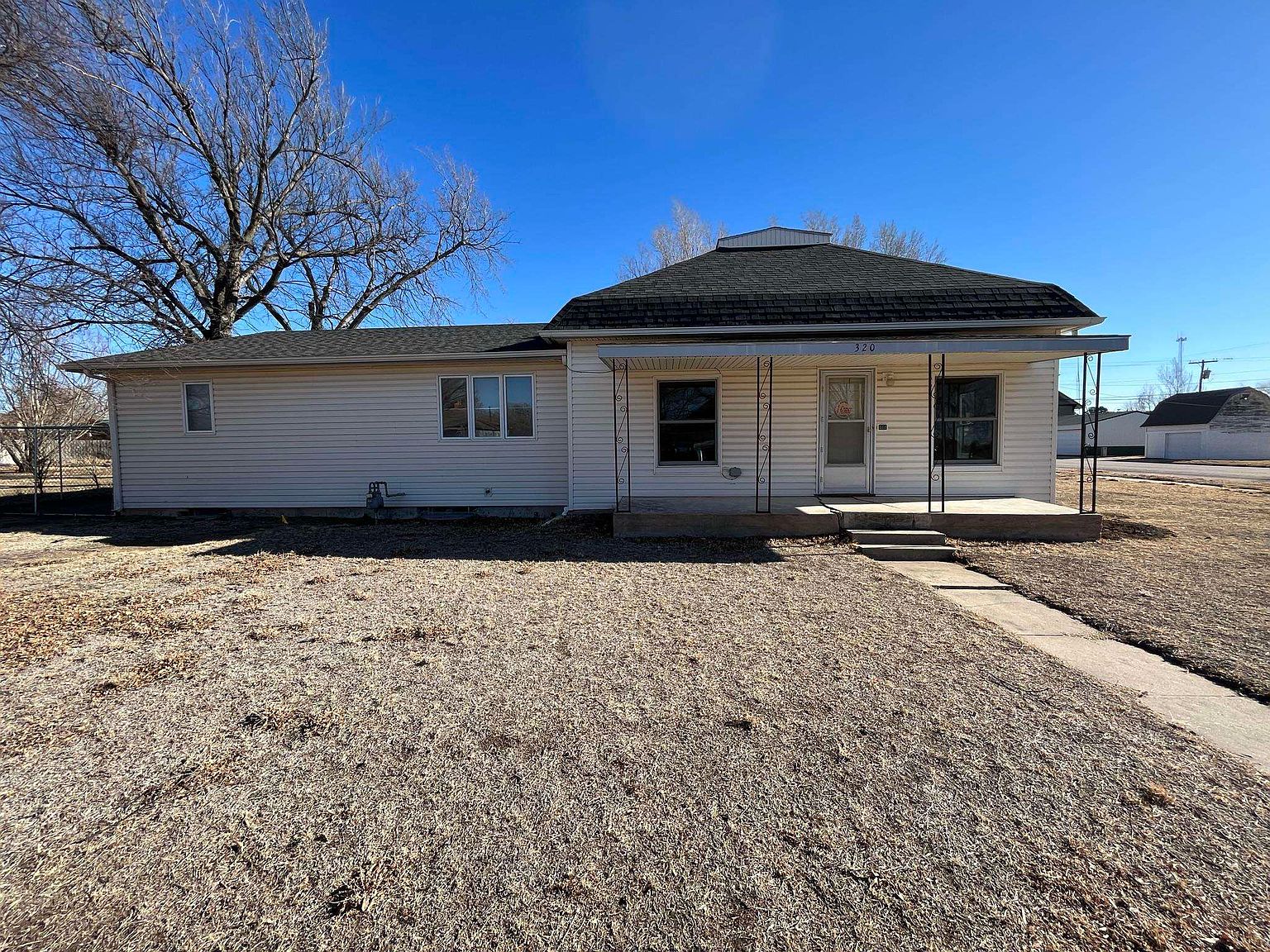 320 S Nebraska Ave, Bucklin, KS 67834 | Zillow