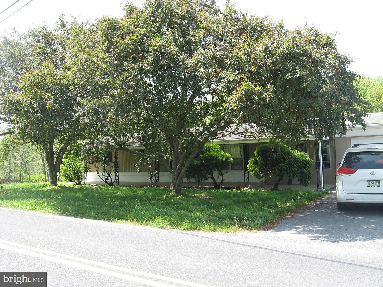 464 Pine Swamp Rd, Mount Pleasant Mills, PA 17853 | Zillow