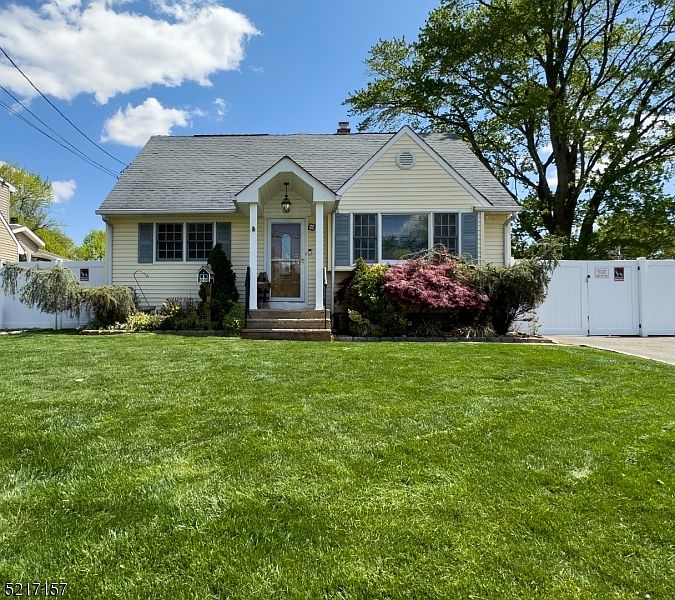4 Rose Ter, Clark, NJ 07066 | Zillow