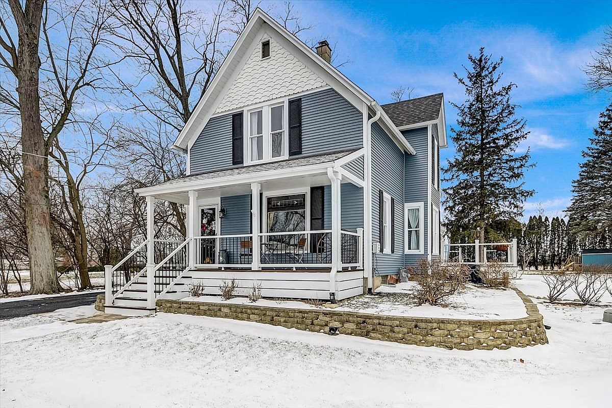 1N154 Lafox Rd, Lafox, IL 60147 | Zillow