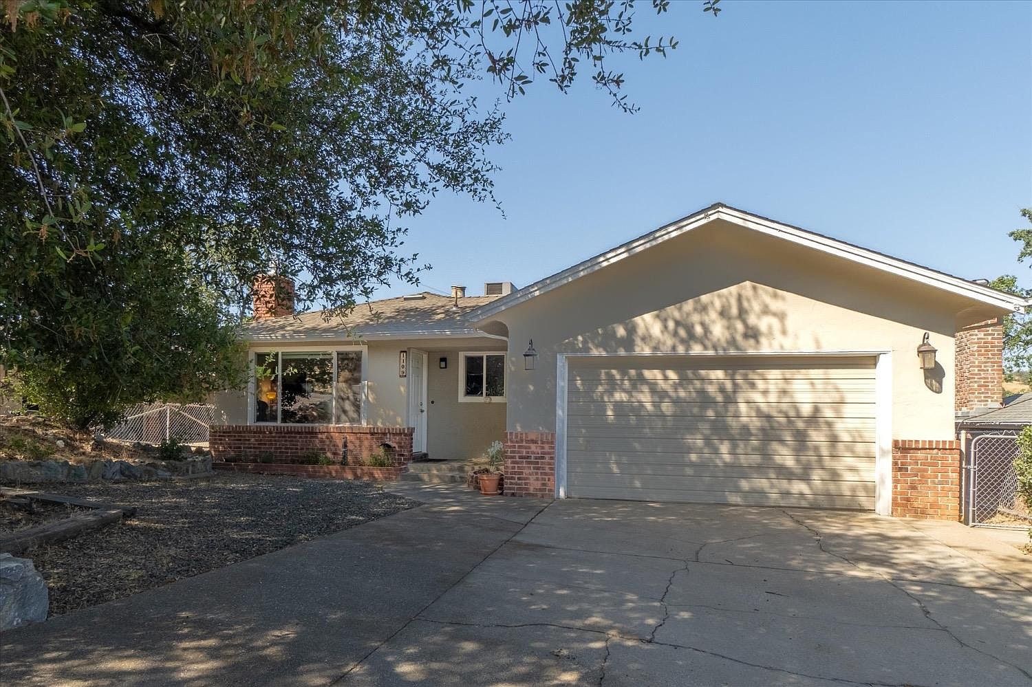 1409 Fairview Dr, Angels Camp, CA 95222 | Zillow