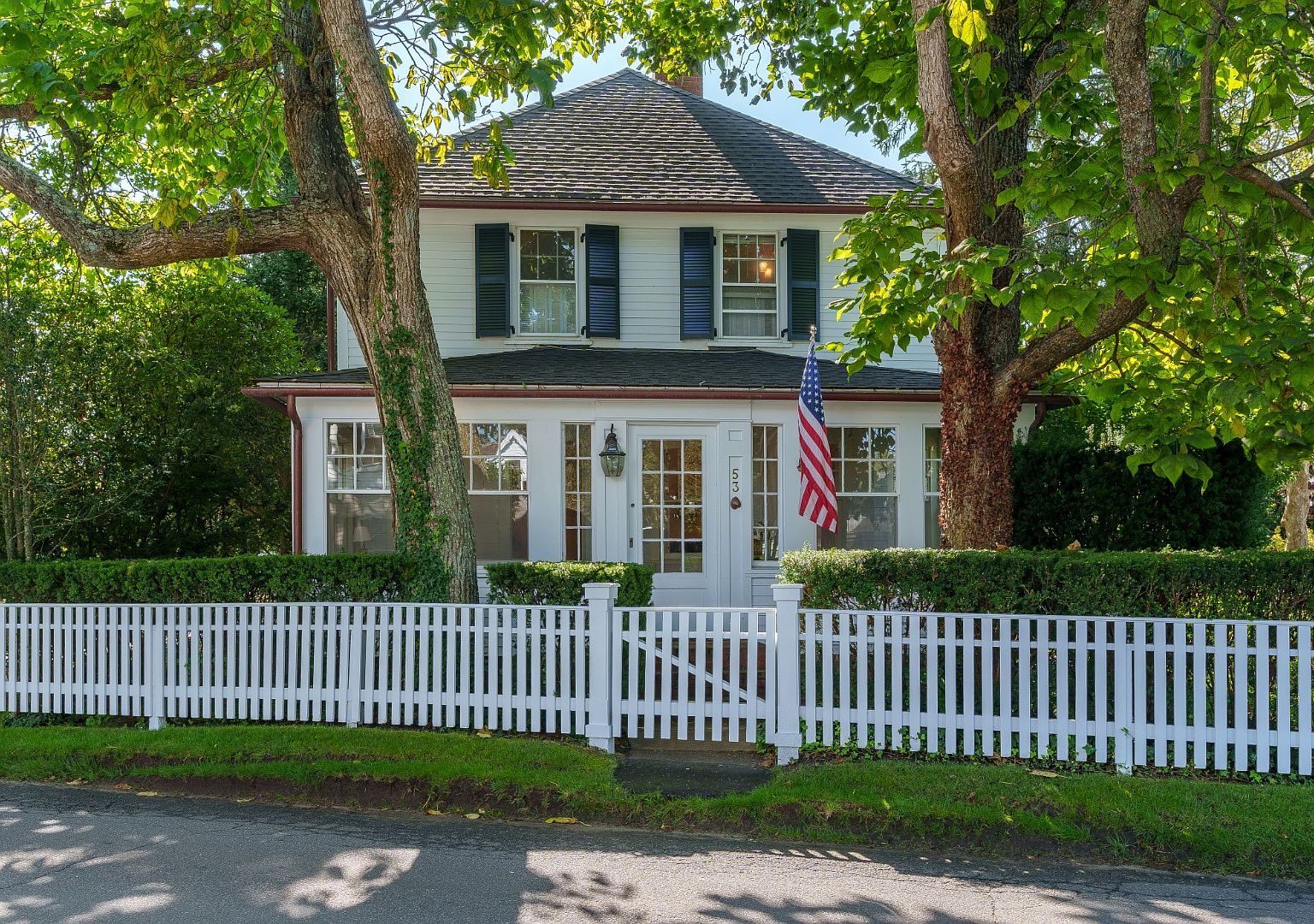 53 Peases Point Way N, Edgartown, MA 02539 | MLS #41273 | Zillow