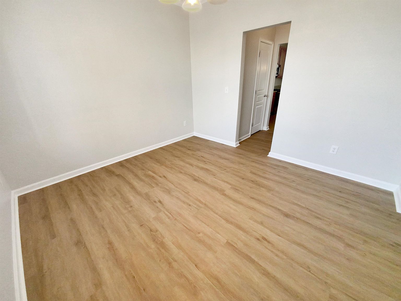 7 Dawson Ct, Durham, NC 27703 | Zillow