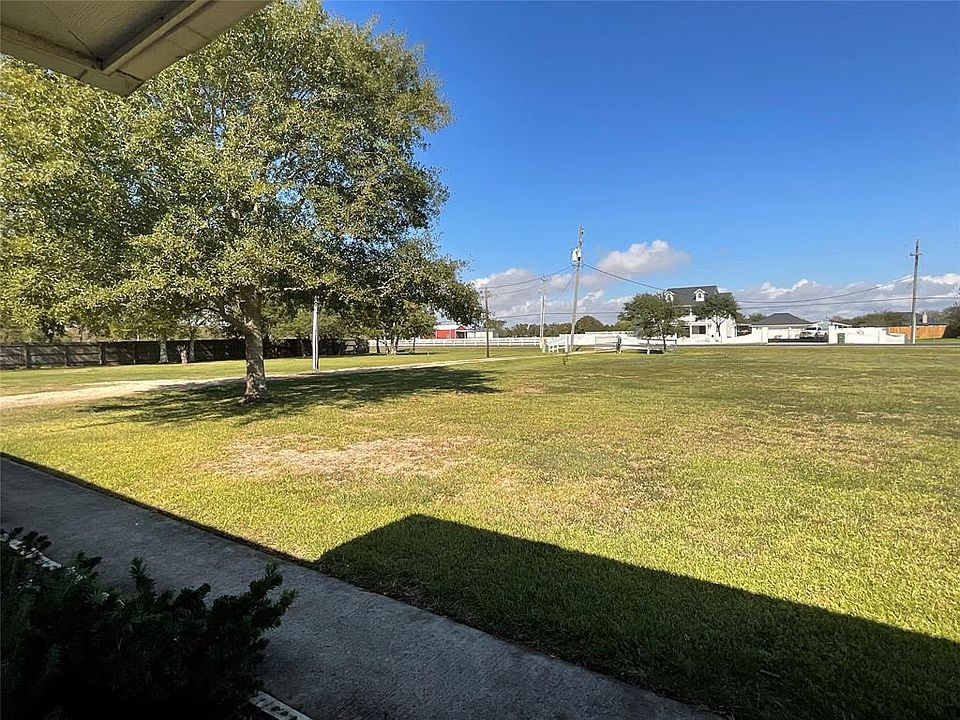 8710 McCollum Park Rd, Beach City, TX 77523 | MLS #9922706 | Zillow