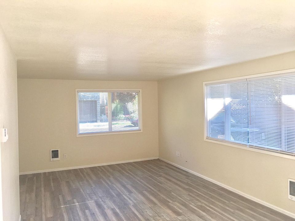 1223 SE Lambert St, Portland, OR 97202 | Zillow