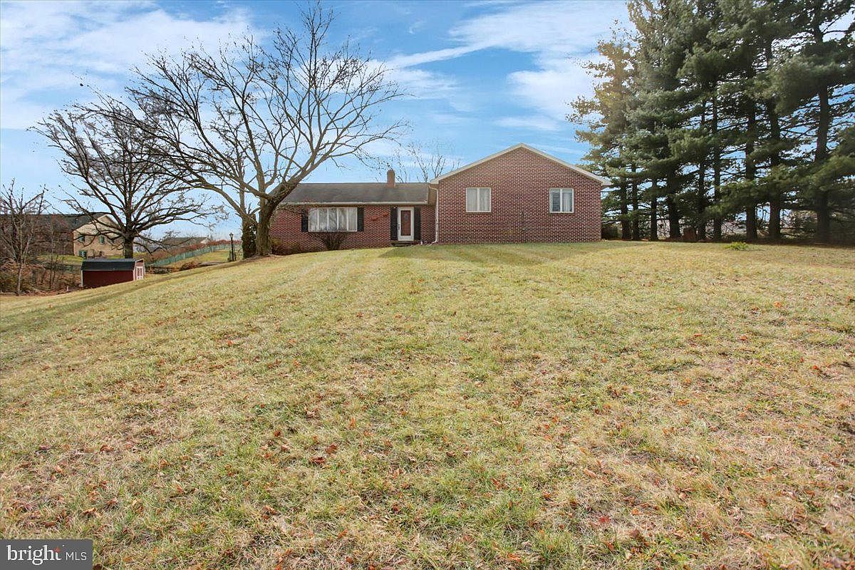 240 Newburg Rd, Newburg, PA 17240 | Zillow