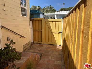 19 Paradise Cove Rd, Malibu, CA 90265 | Zillow