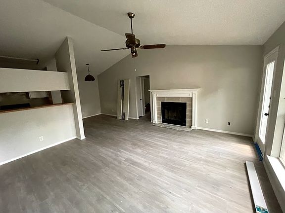 9908 Parliament House Rd UNIT A, Austin, TX 78729 | Zillow