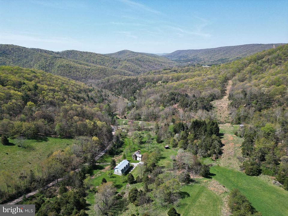 1806 Jenkins Hollow Rd, Mathias, WV 26812 | MLS #WVHD2001446 | Zillow
