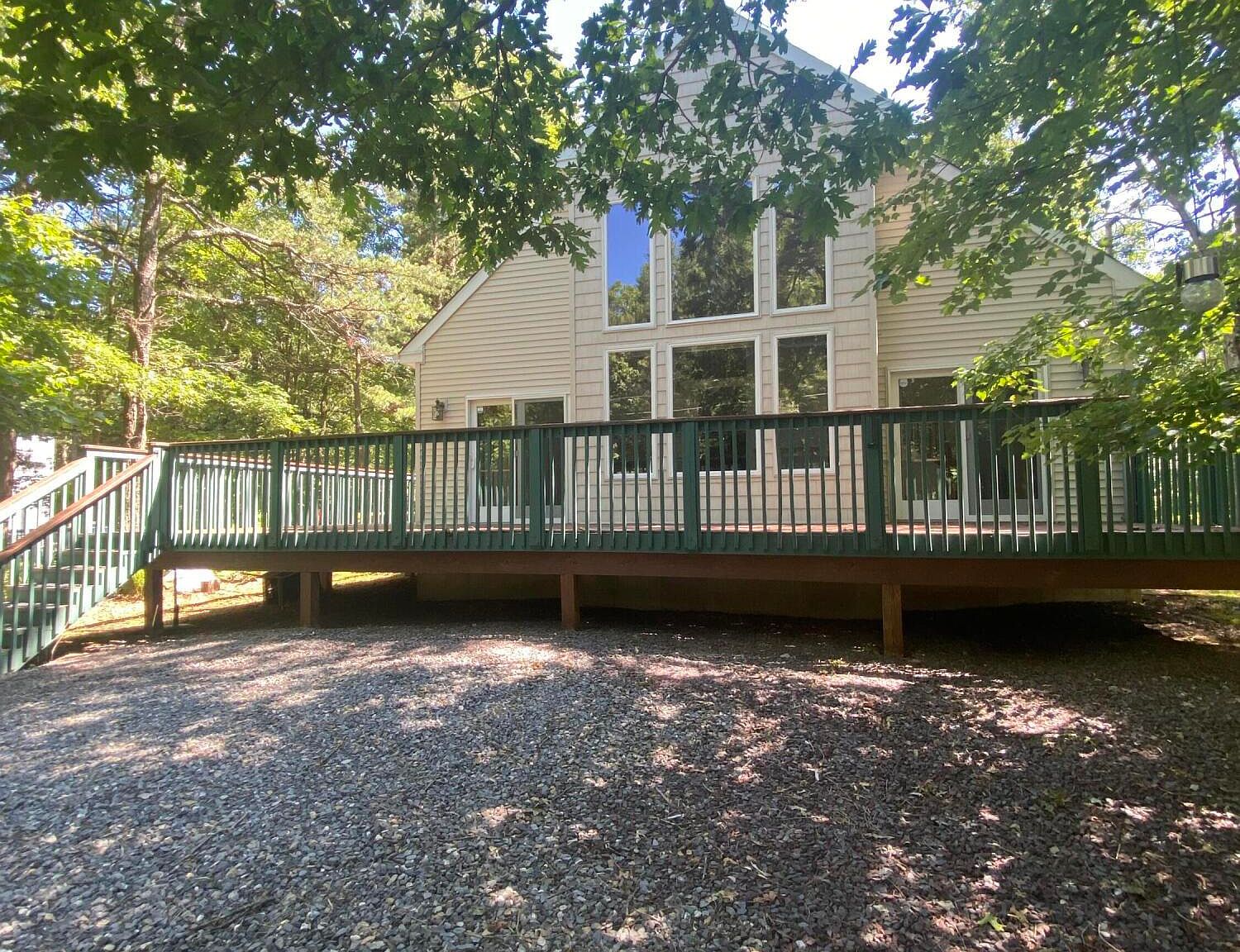 188 Chapman Cir, Albrightsville, PA 18210 | Zillow