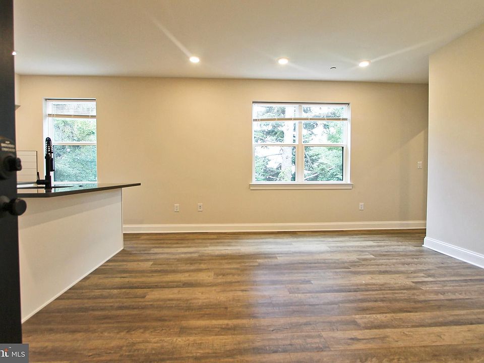 492 Roxborough Ave APT 506, Philadelphia, PA 19128 | Zillow