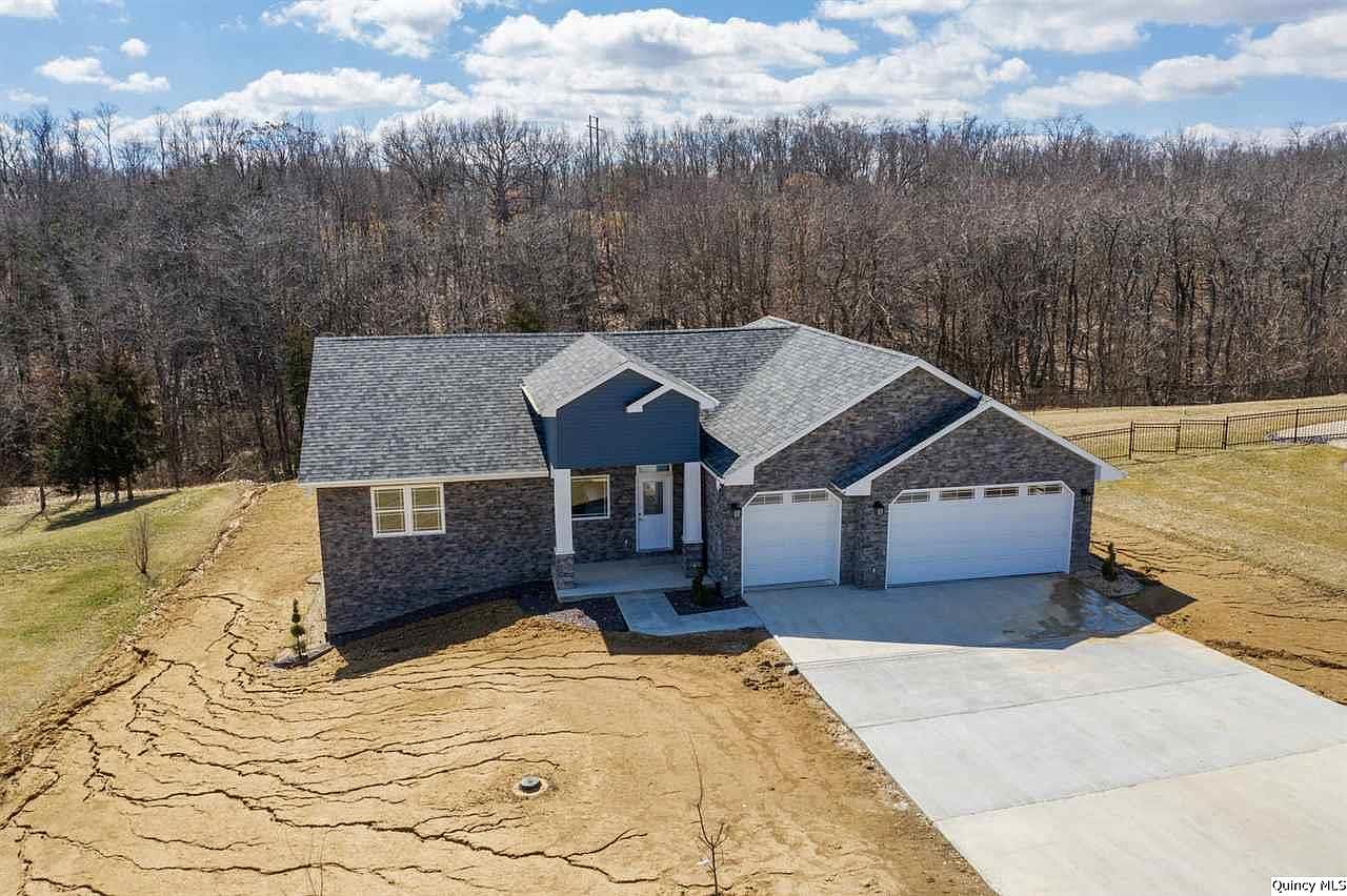 6516 Stone Ridge Dr, Quincy, IL 62305 | Zillow