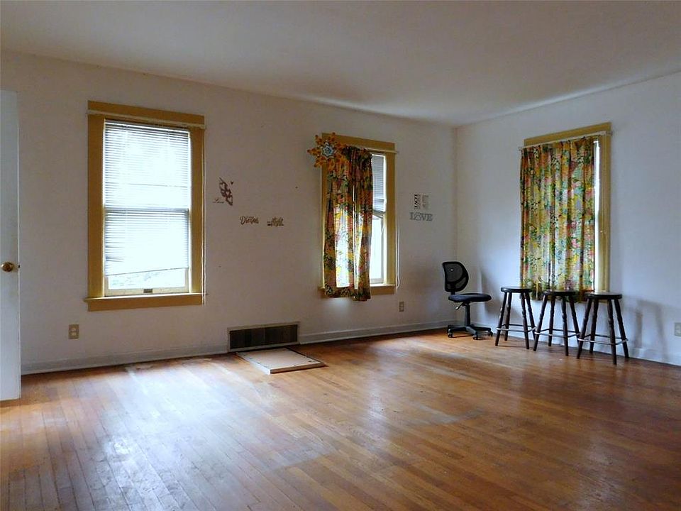 23 Bennett Ave, Binghamton, NY 13905 | Zillow