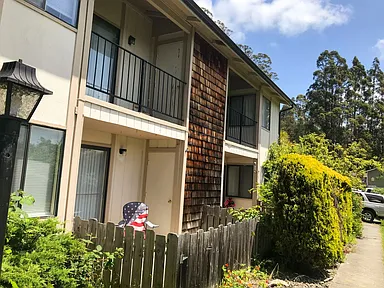 423-425 Bayside Ct Arcata CA | Zillow