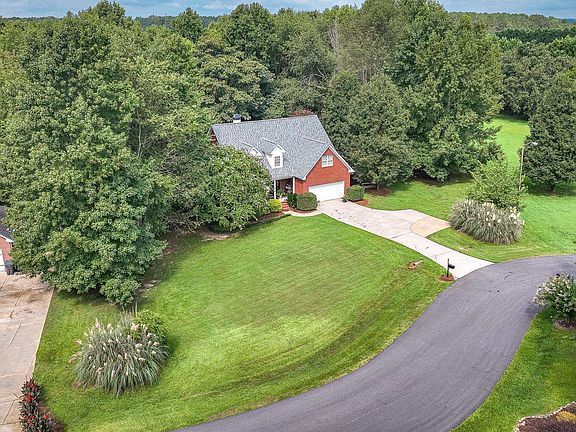 49 Kristin Ct, Colbert, GA 30628 | MLS #20067727 | Zillow