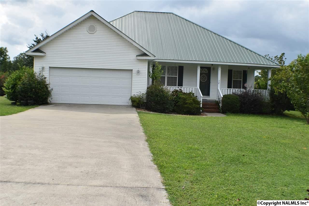 734 Scott Ave N, Rainsville, AL 35986 | Zillow