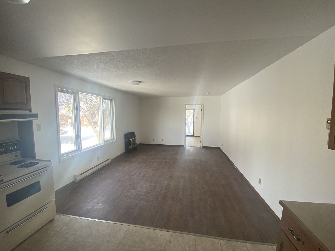 218 Leith St #306, Thunder Bay, ON P7C 1M8 | Zillow