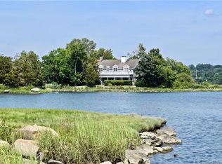 32 Edgewater Hillside, Westport, CT 06880 | MLS #24133335 | Zillow