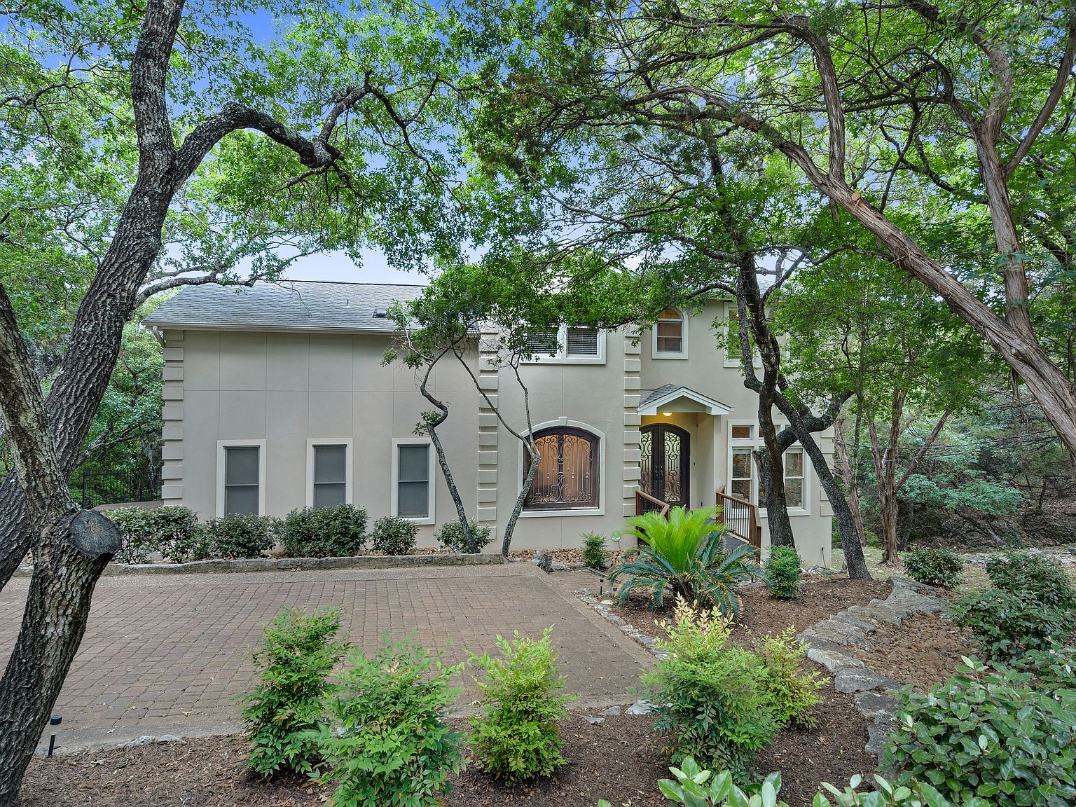 301 Redbud Trl, Austin, TX 78746 | Zillow