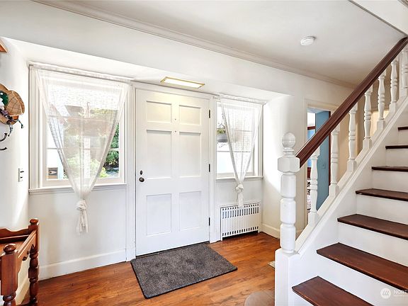 3026 Marine Drive, Bremerton, WA 98312 | MLS #2277015 | Zillow