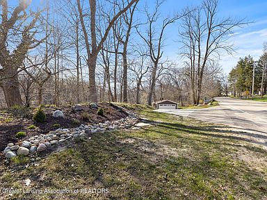 7421 Delta River Dr, Lansing, MI 48906 | Zillow