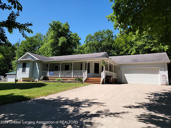 10004 Lakeside Dr, Perrinton, MI 48871 | MLS #281005 | Zillow